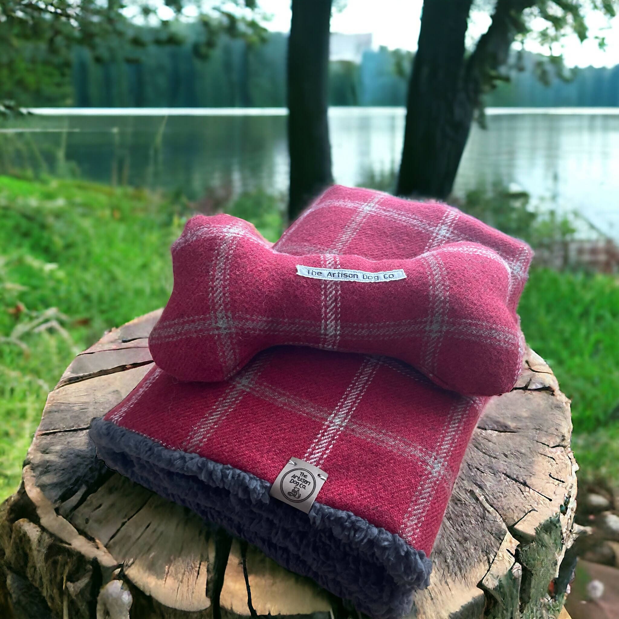 Luxury Drogo Red Collection Dog/pet Blanket – In Your Dog House Gifts